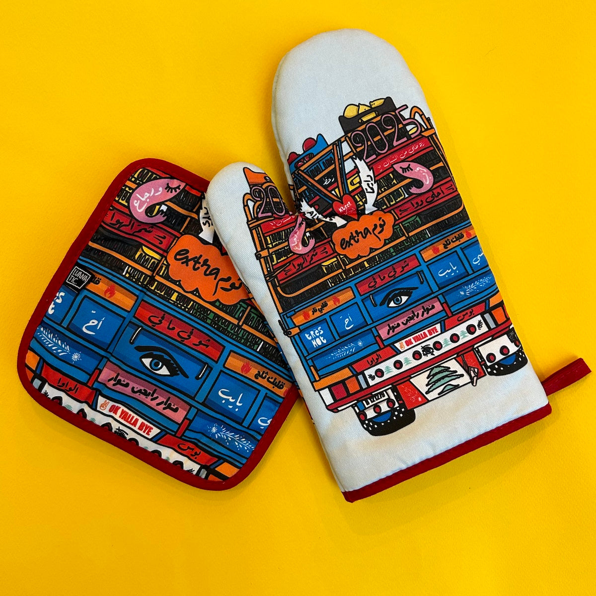 Oven Mitt Camion by Luanatic gant de cuisine heat protection