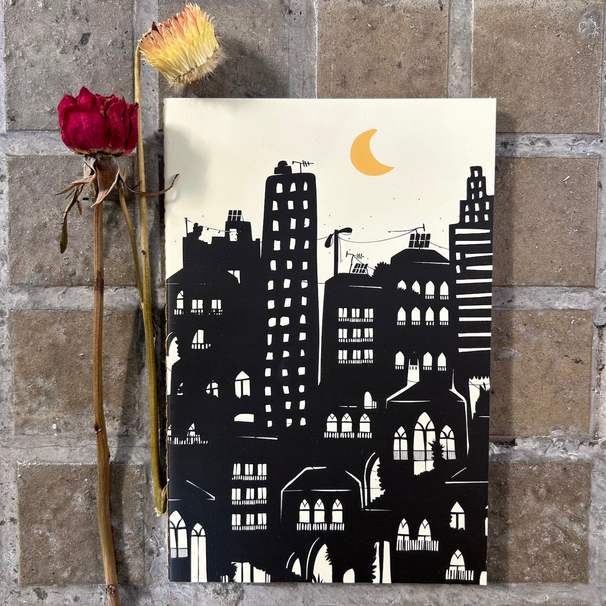 Notebook Beirut Silhouette by Luanatic دفتر cahier