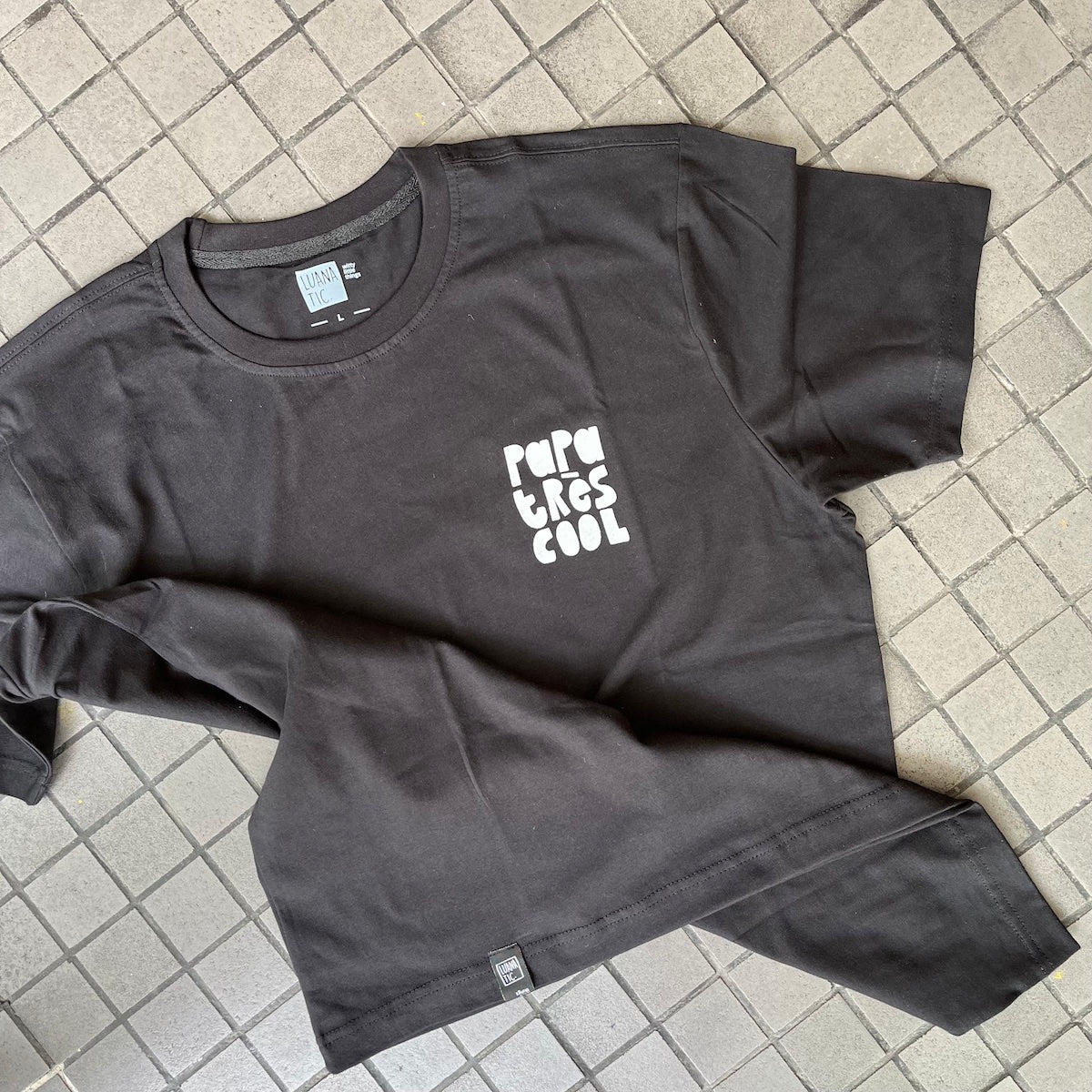 T-shirt Papa Très Cool – Luanatic